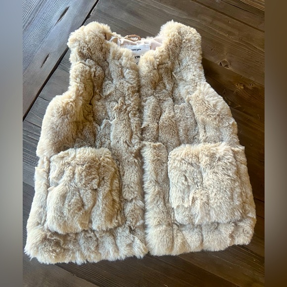 Zara | Jackets & Coats | Zara Little Girl Faux Fur Vest | Poshmark